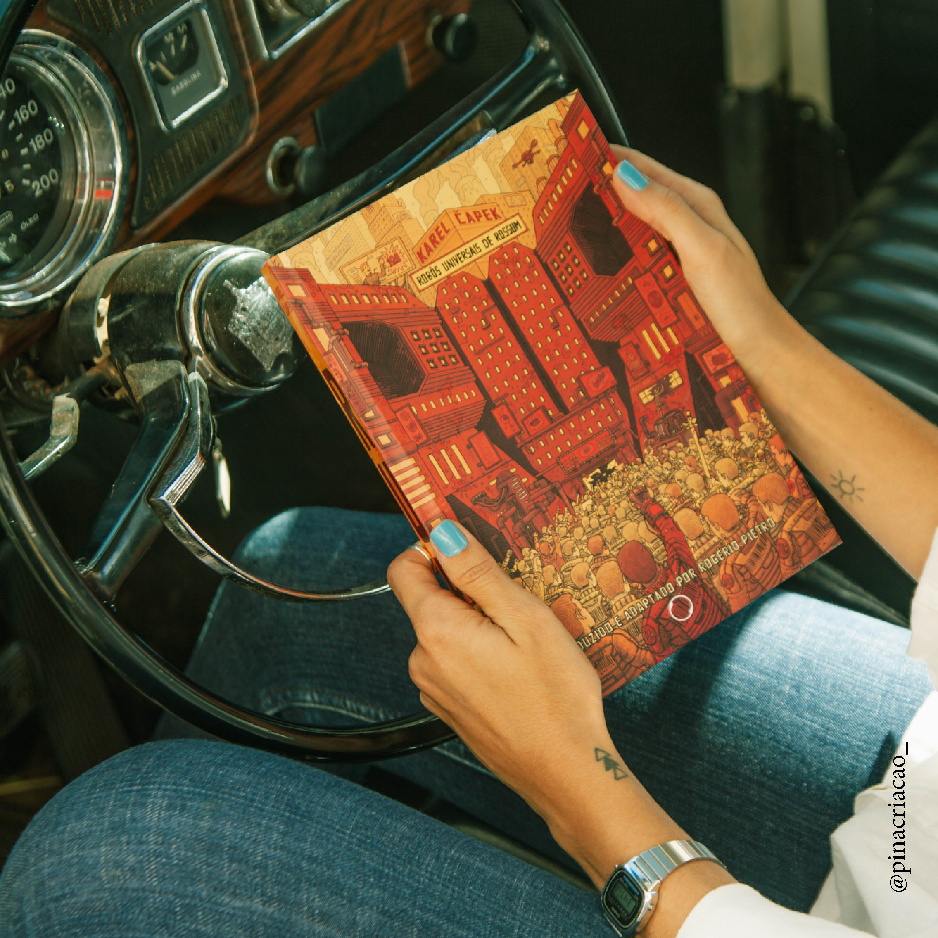 RUR: Robôs Universais de Rossum - Editora Madrepérola